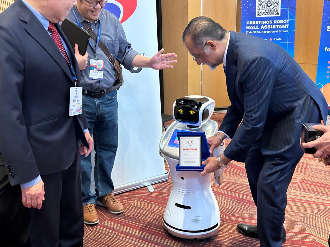 Greetings Robot hall assistant and ERP System | OSPIT Mobility Sdn Bhd